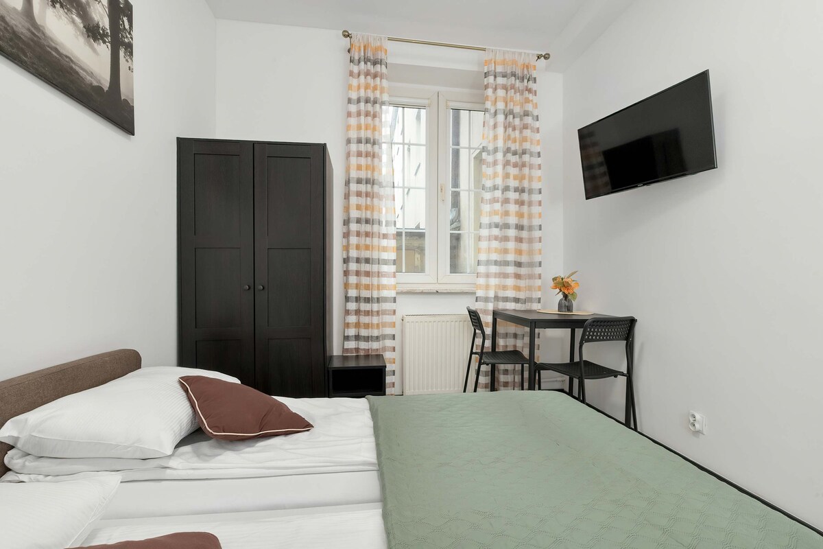 Kołodziejska 7 / 9A Functional Studio | City Center - Flats for Rent in ...