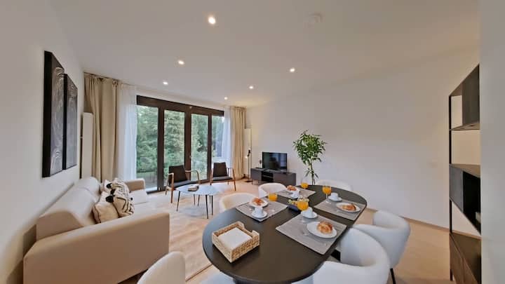Quiet & Stylish 3-bedroom Flat In Heart Of Ixelles - Bruxelles