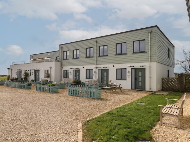 5 Ocean Reach - Hope Cove
