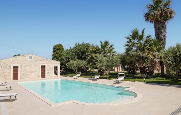 Gorgeous Home In Modica - Italien