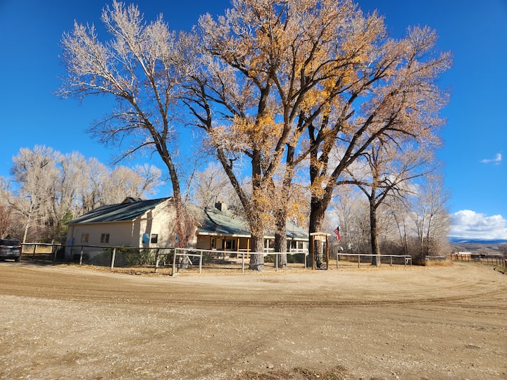 Hanging Bull Lodge In Encampment, Wy - Wyoming