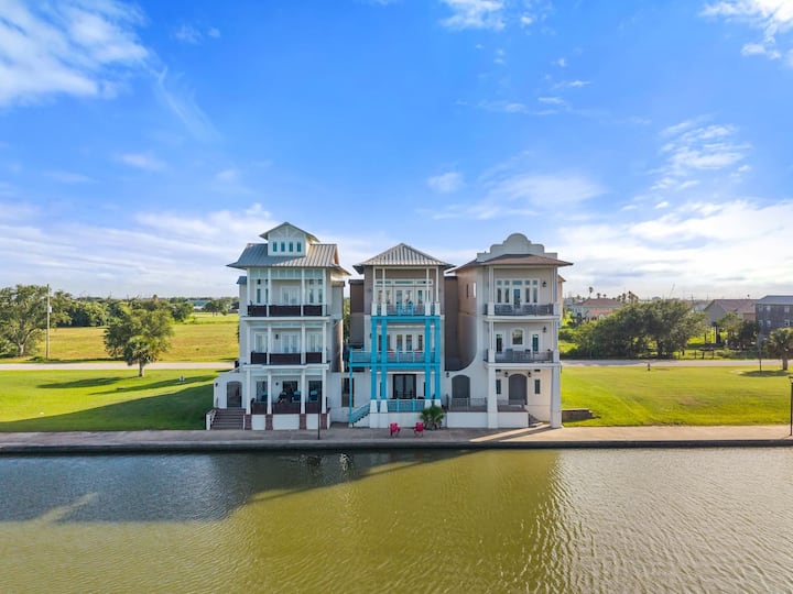 Bayfront | Fishing | Bbq | Kayaks | Elevator - Texas City, TX