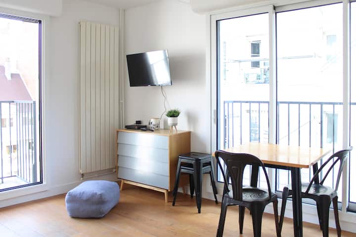 Charmant Studio Avec Balcon -  Sacré-cœur - Paris