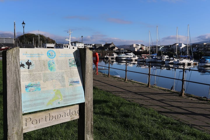 59a South Snowdon Wharf - Borth Y Gest