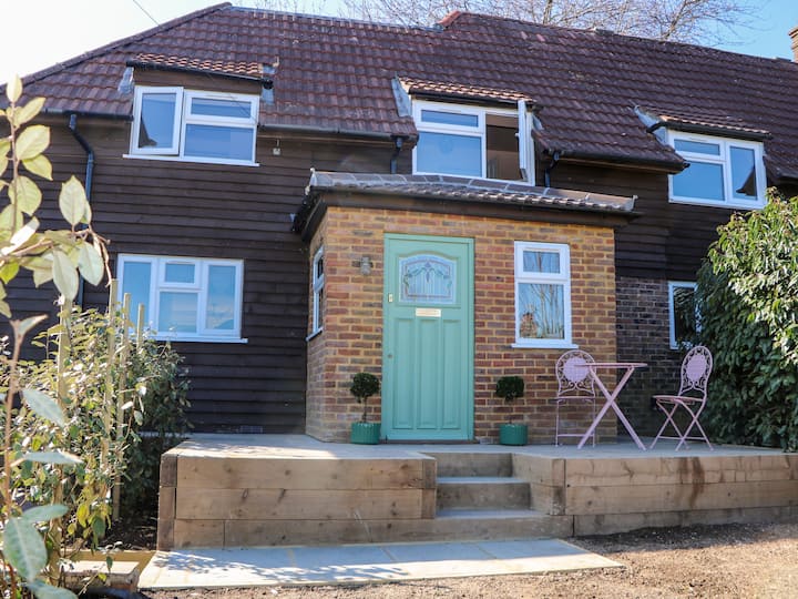 Hyrst Rise - Crowborough