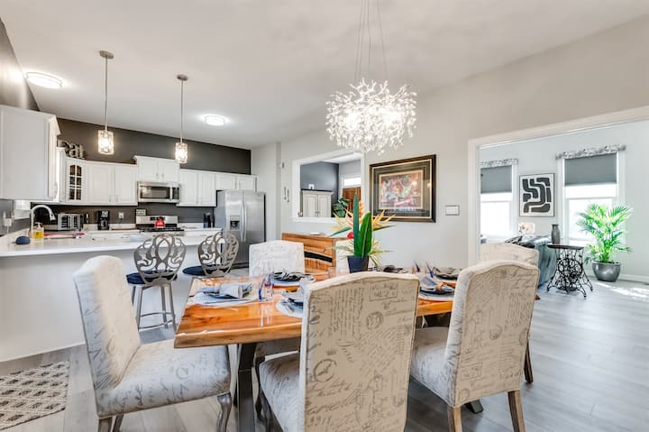 Walkable Church Hill Villa | Grill | Patio Oasis - Richmond, VA