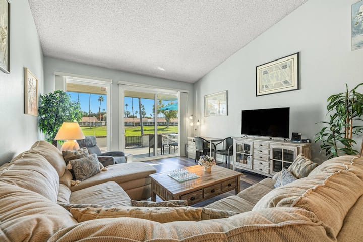 Gorgeous Two Bedroom In Rancho Las Palmas - Rancho Mirage, CA