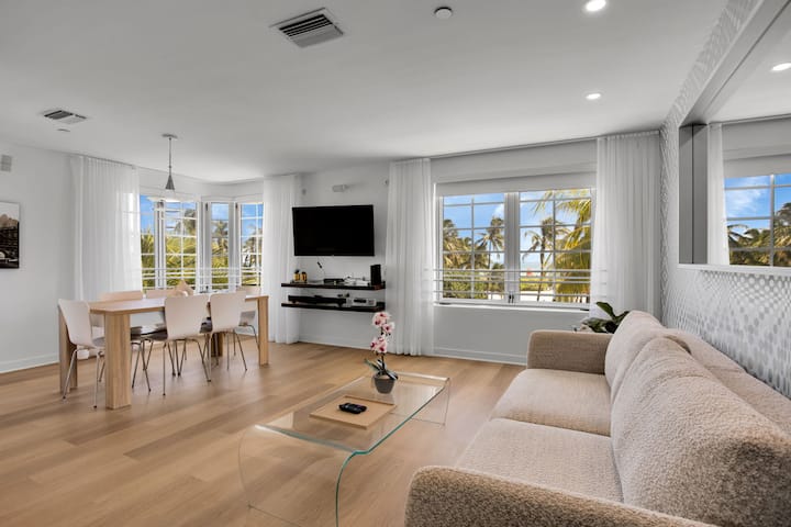 South Beach 2br Condo With Ocean Views On Ocean Dr - Miami Beach