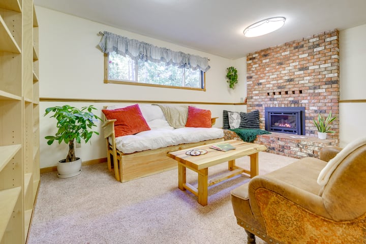 Near Olympic Np & Beaches! Nature Lover’s Retreat - Lake Crescent, WA