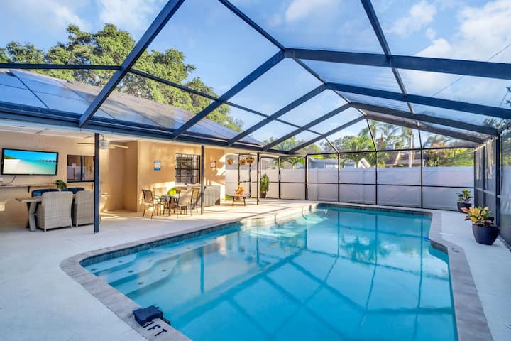 Balay Clearwater: Pool, Grill, 15 Min Beach - Clearwater