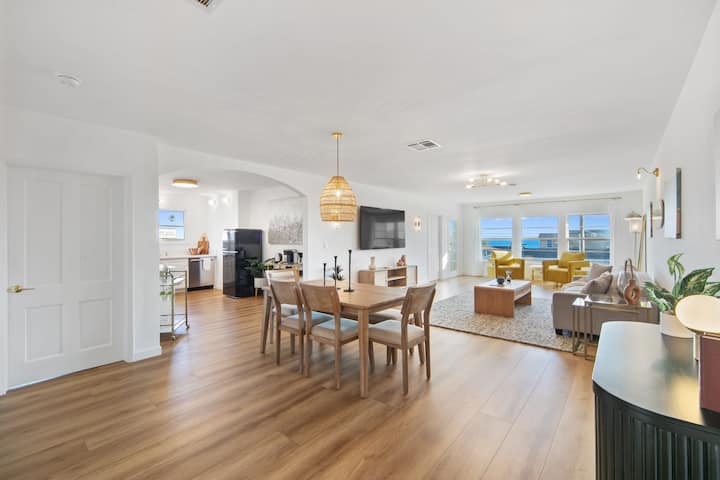 Casa Aurelia & Valentina By Oraklus - Malibu, CA