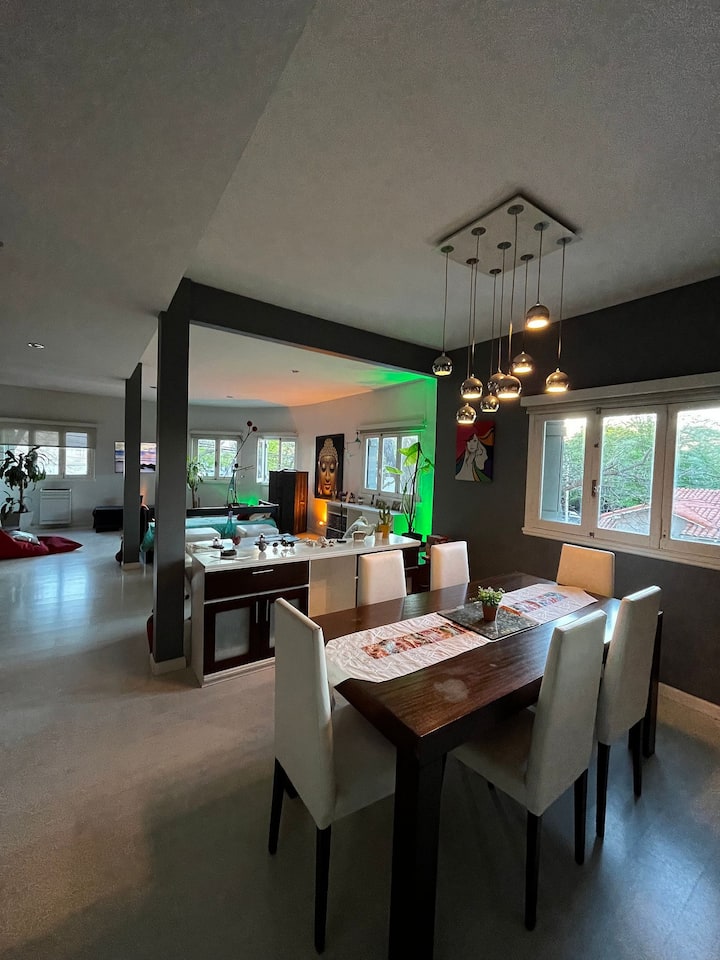 Casa De Estilo En Playa Grande A Metros De Alem - Mar del Plata