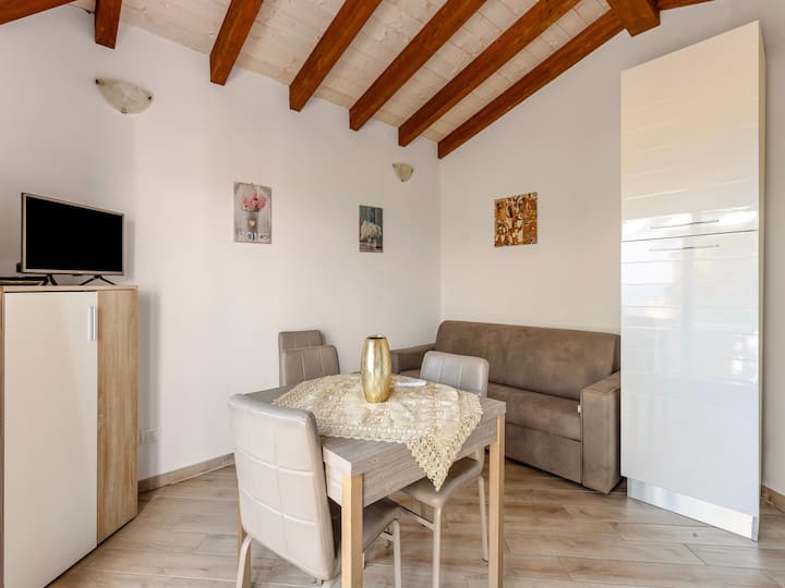 Attico Con Posteggio Privato - Badesi