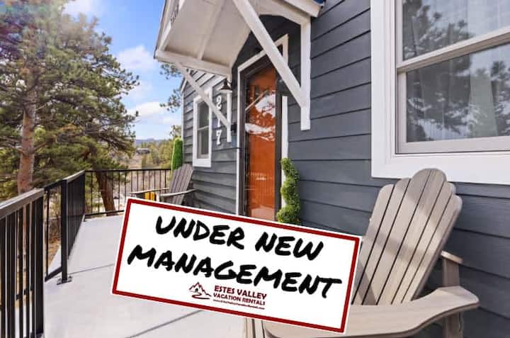A Cozy Mountain Cottage Steps From Downtown Estes - Estes Park, CO