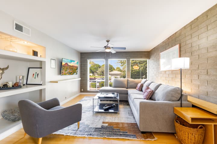 Your Scottsdale Base: Pool, Patio & Old Town Walks - Scottsdale, AZ