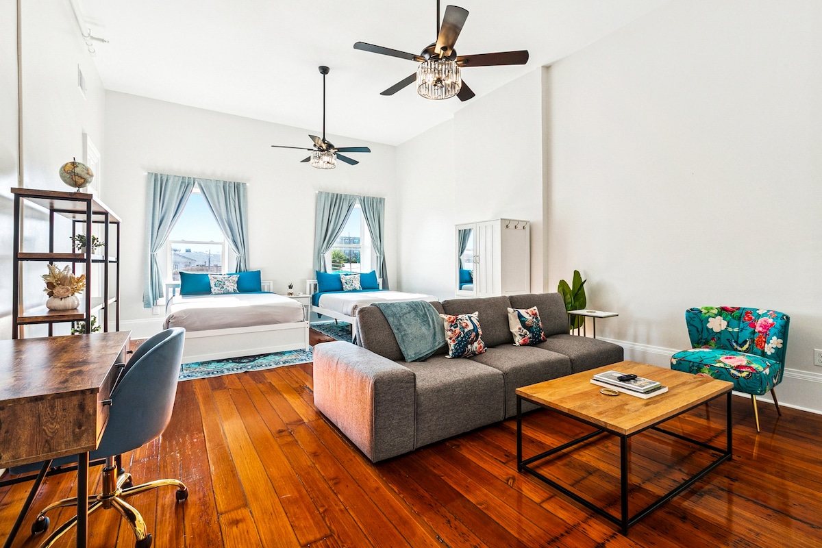 Amplia suite estudio a 1 cuadra del tranvía - Airbnb