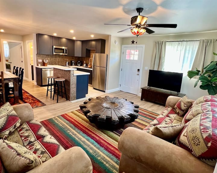 The Whiskey Row Bungalows - Steps To Downtown! - Prescott, AZ