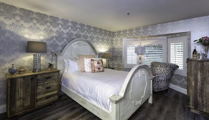Mirabelle Inn Luxury Queen 1 - Santa Ynez, CA