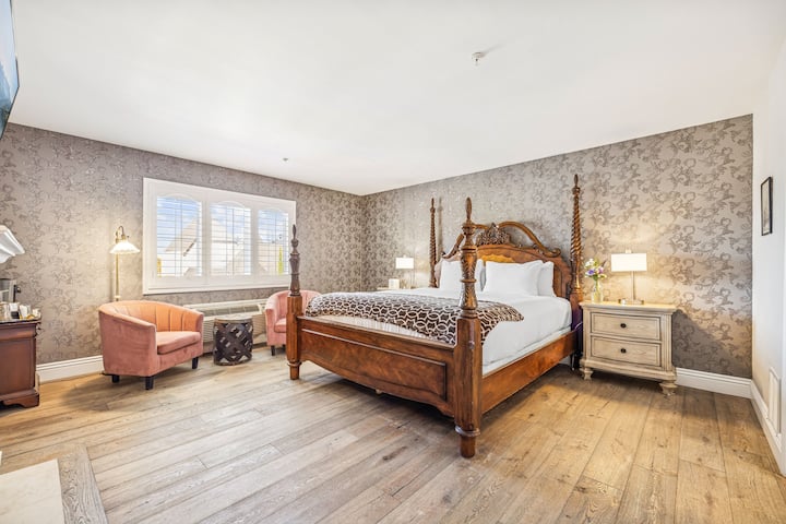 Mirabelle Inn Deluxe King 9 - Solvang, CA