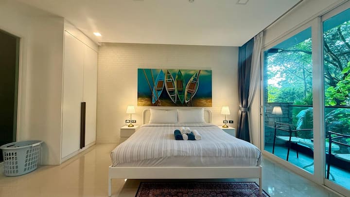 Emerald 412a - Studio With Balcony And Shared Pool - Patong Beach