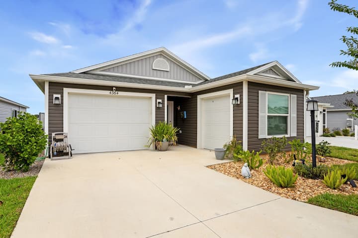 Helena Retreat At Richmond - The Villages, FL