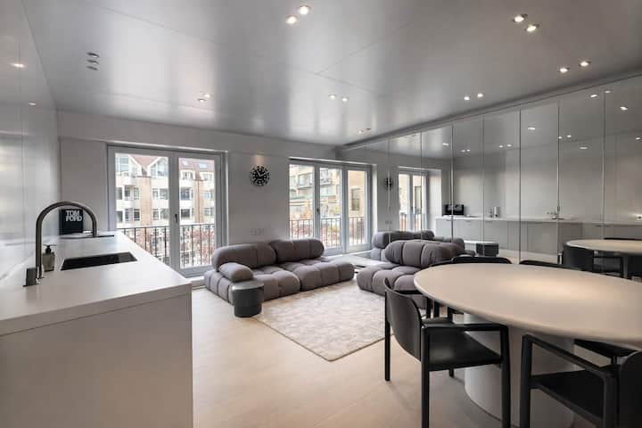 Design Apartment | Free Parking | Prime Location - Kortrijk