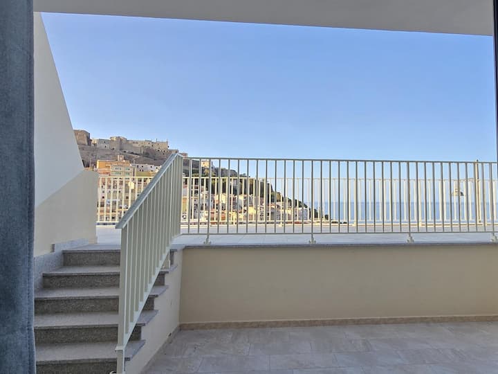 Air Conditionné Et Terrasse Avec Vue Sur La Mer - Castelsardo