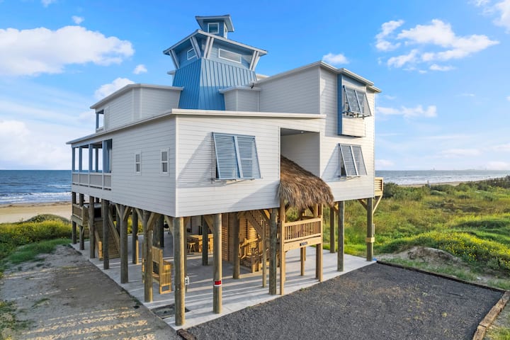 Beachfront | Hot Tub | Sleeps 20 - Crystal Beach, TX