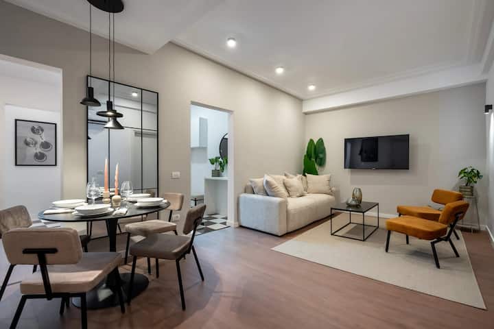 Trendy 2br | Cismigiu Park Views + Central Vibes - Bukarest