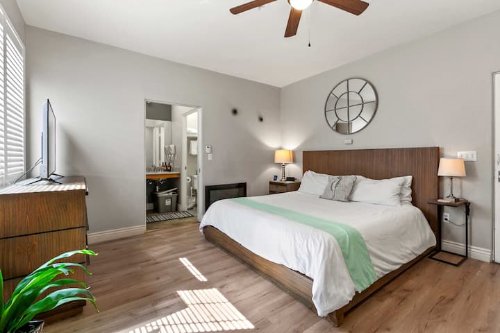 Seaglass Studio - Pismo Beach, CA