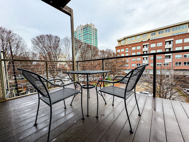 Walkable Asheville Condo | Deck W Downtown Views - Asheville, NC