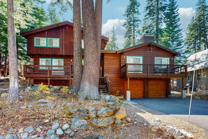 4br Home With Decks, Views, Walk To Beach - Lake Tahoe