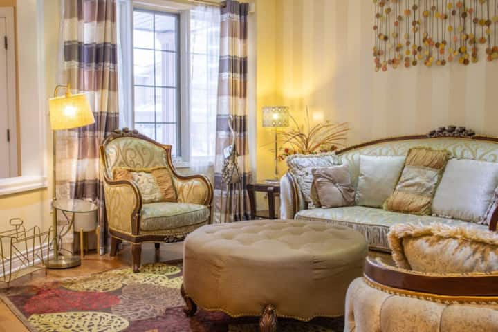 Royal Luxury | Central Home W/ Gazebo | By Toronto - Brampton