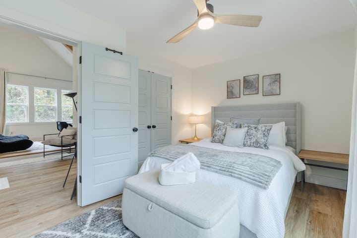 Lakeside Haven- Lake Hartwell, Sleeps 8 - Tugaloo State Park, Lavonia