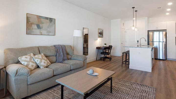 Landing | Amazing 2bd, Gym, Clubhouse - Frederick, CO