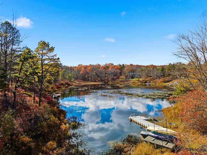 Waterfront*hot Tub*fire Pits*playground*deck*wi-fi - Tannersville, PA