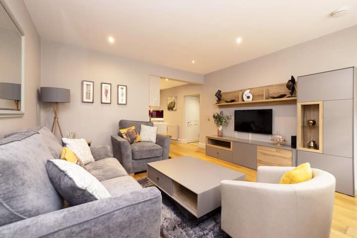 Prestigious Apartment In The Heart Of Edinburgh - Edinburgh