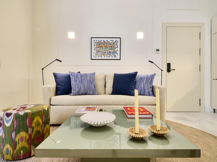 Fantastic Elegant Apartment At La Maestranza - Seville