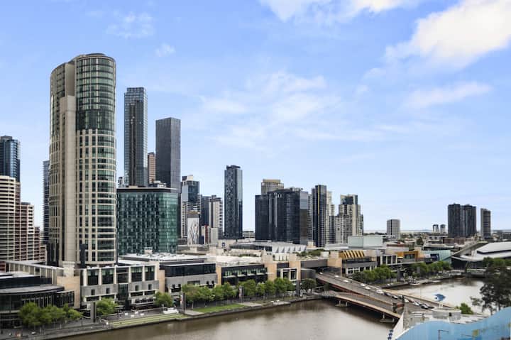 Epic Cbd Apartment: Super King Bed + Free Parking! - Melbourne