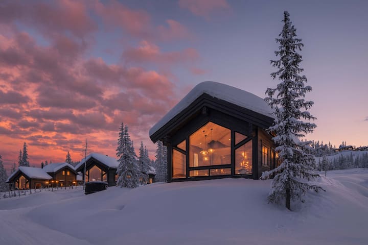 Skjonnhet Cottage - Luxury Ski-in & Ski-out Chalet - Norway