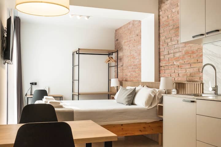 Guest Ready - Fira Barcelona Modern Studio - L'Hospitalet de Llobregat