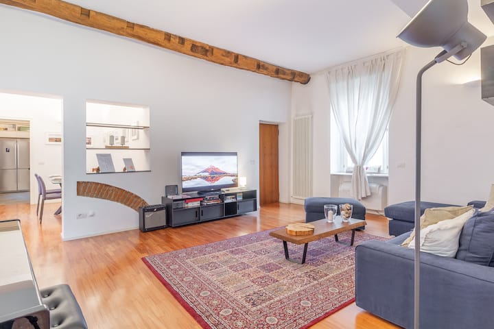 Suite Manzoni By Houset - Monza