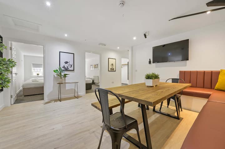 The Bloc Iv - Liverpool Nightlife Apartment - North Wales