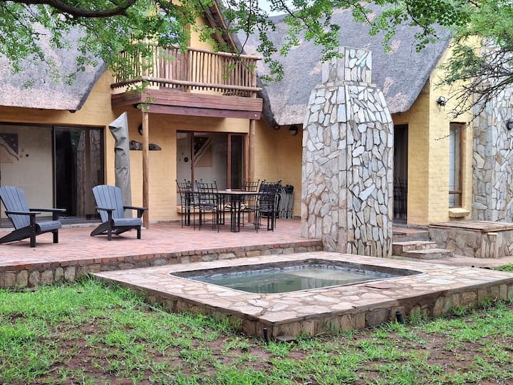 Ntsumi Lodge - Hoedspruit