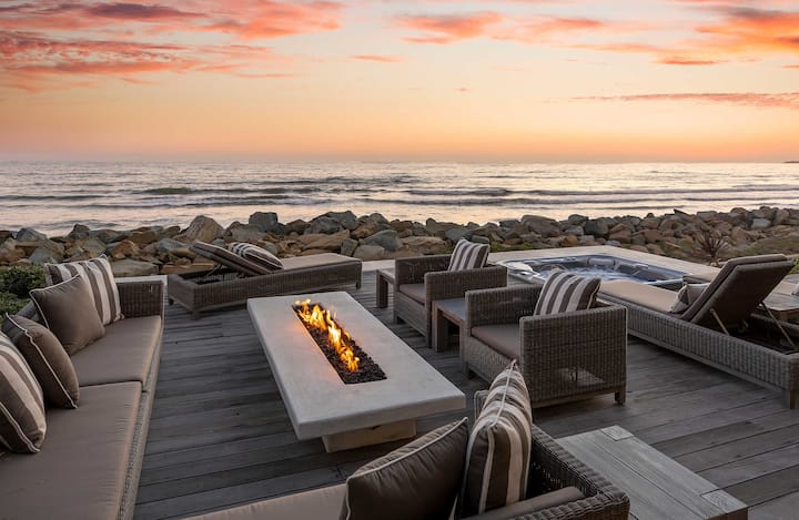 Oceanfront Ventura Home With Hot Tub Sleeps 6 - Lake Casitas Recreation Area, Ventura