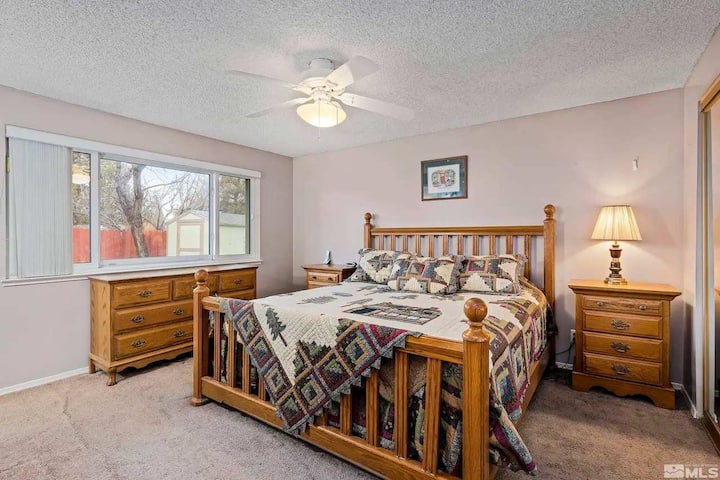 Family 4br Home W/ Patio By Willowcreek Park - Sparks, NV