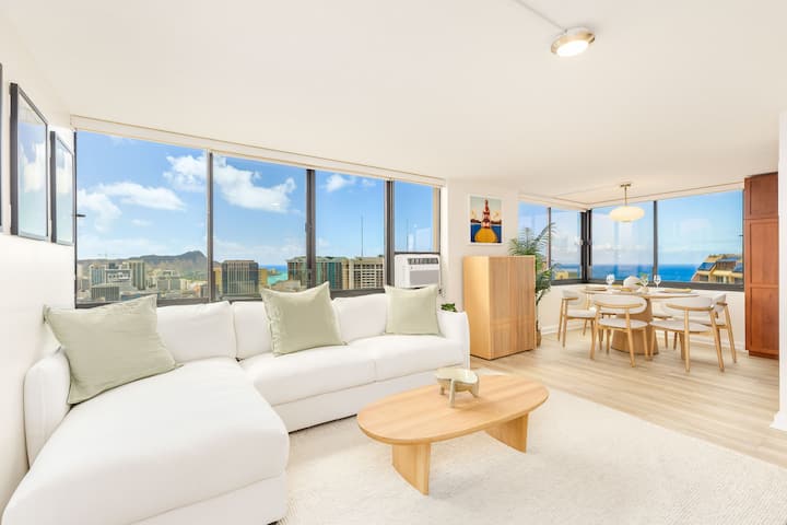 Penthouse Condo With Ocean & Diamond Head Views At - Honolulu