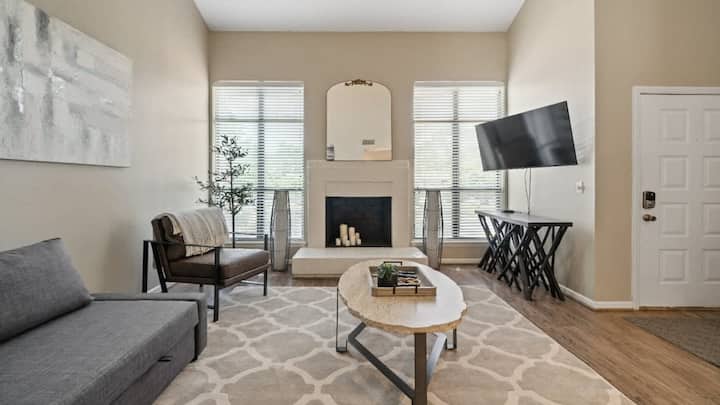 Gorgeous 2 Br Near Carowinds - Patio - Pool - Charlotte, NC