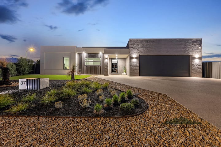 37 Sand Piper - Moama