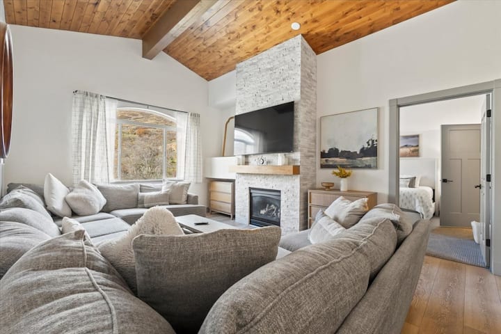 Beautiful Updated Villa W/ Resort Amenities 3023-2 - Midway, UT